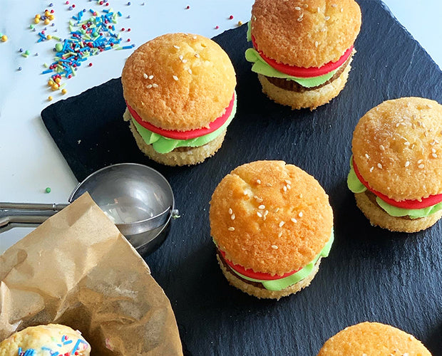 Mini Burger Cakes – Whitworths Sugar